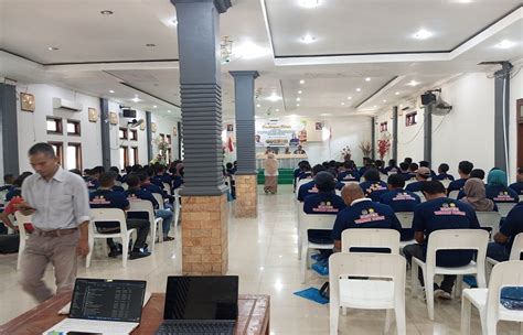 Julie Laiskodat NTT Potensi Pertanian FloresPos Net