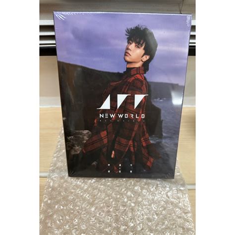 華晨宇 新世界 降臨地球雙cd版 專輯 蝦皮購物
