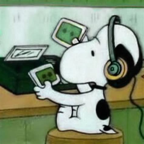 ★snoopy Pfp★ Snoopy Snoopy Pictures Snoopy Wallpaper
