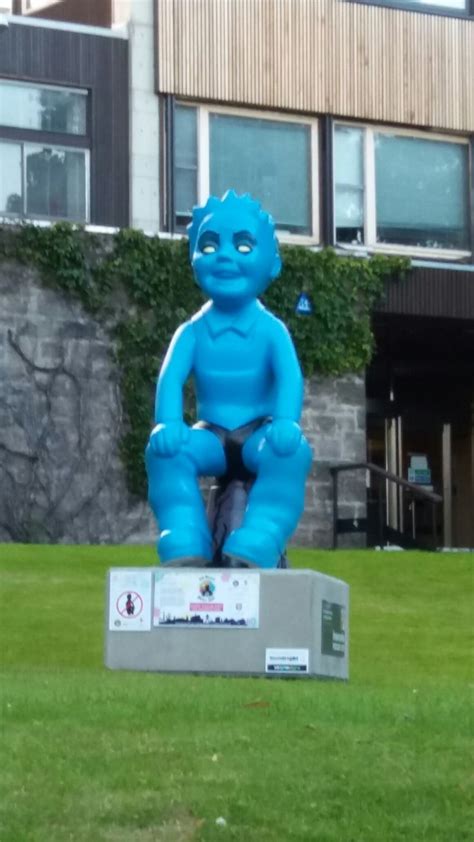 Pin By Norma Sambridge On Dundee Sculptures Mural Dundee