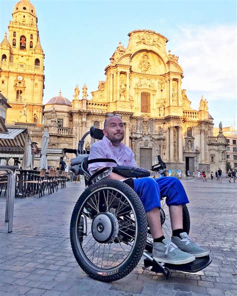 Rencontrez David Holmes Le Doublé De Harry Potter De Daniel