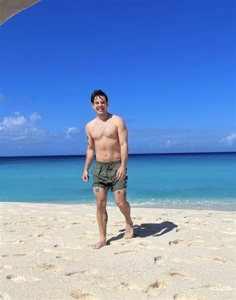 Pin By Izzy On Cody Ko Cody Ko Cody Pretty People