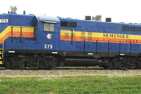 Emd Gp9 Diesel Electric Locomotive Trains And Railroads