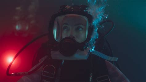 Netflix Shark Movie Under Paris Hailed As ‘jaws Set In France By Impressed Viewers Techradar