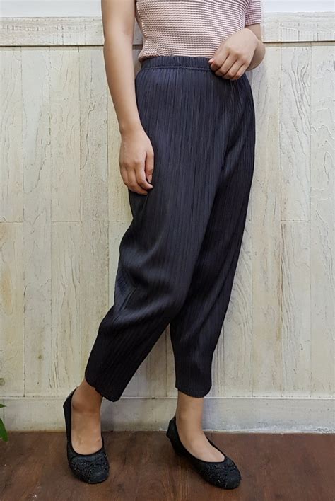 로이 배기 플리츠바지 27000원 플리츠유님의 스토어 디비디비