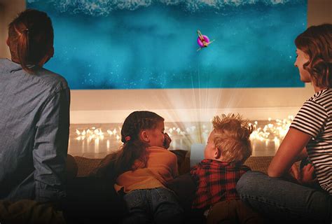 Lg Electronics Usa Debuts Its New Cinebeam Smart Portable Projector