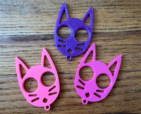 Cat Knuckles Key Chain By Sir Roxursox Makerworld Download Free 3d Models
