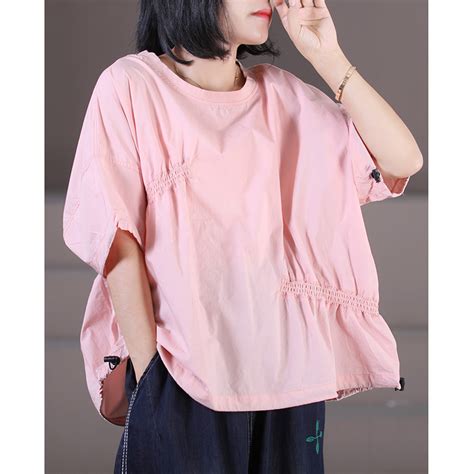 溜肩袖衣服图片显瘦大山谷图库