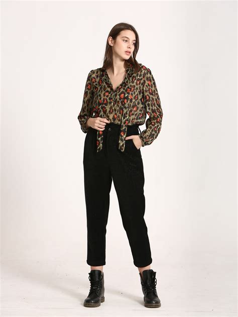 Thekorner Leopard Print Tie Front Blouse