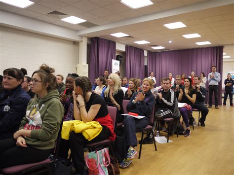 Manchester Schools Pe Association St Johns Gymnasts Show Their