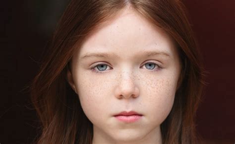 FÊnix Negra Jovem Jean Grey Pode Ter Cenas De Ação Universo X Men