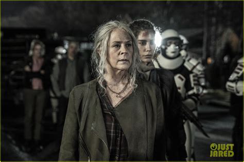 The Walking Dead Series Finale Showrunner Explains Why Spoiler