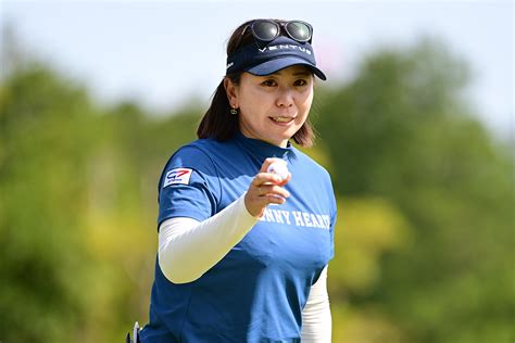 「はっきり言ってツライです」 首位発進も“途中棄権”を余儀なくされた吉田弓美子が心情を吐露 ゴルフのニュース｜総合ゴルフ情報サイト