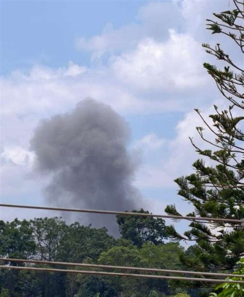 ကျောက်မဲမြို့ကို စစ်တပ်က လေယာဉ်ဖြင့် ပေါင် ၂၅၀ ဗုံး ၂ လုံး ကျဲချ တိုက်ခိုက် Khit Thit Media