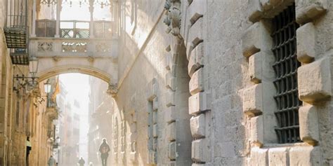 Route Gothic Quarter In Barcelona Visitors Guide