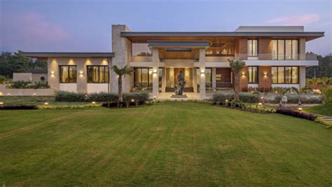 Mastering The Art Of Extravagant Living India Art N Design