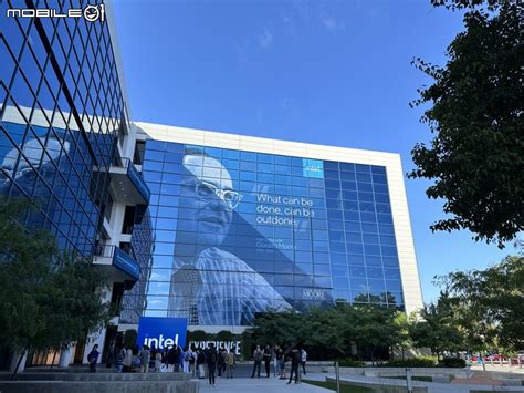 【採訪】探訪 Intel 總部博物館見證電腦發展史 看看你有玩過那些處理器？ Mobile01