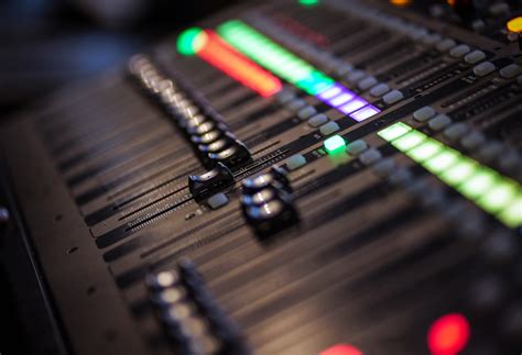 Fader 1080p 2k 4k Full Hd Wallpapers Backgrounds Free Download