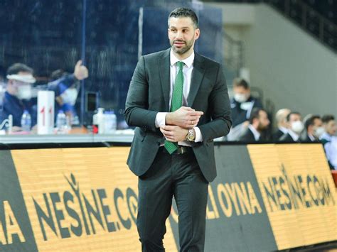Eurocupta Yılın En Başantrenörü Dusan Alimpijevic