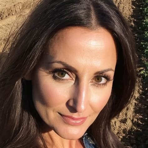 Amanda Howard Amandaa Howard • Threads Say More