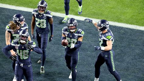 Seattle Seahawks Activan Venta Del Equipo Valuado En 7 000 Millones