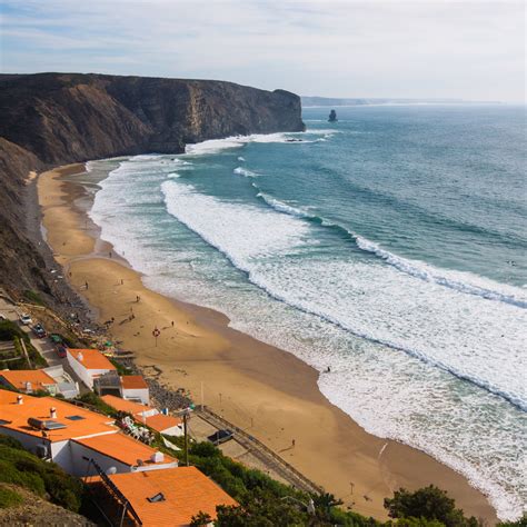 7 Sítios Para Visitar Em Portugal Que Merecem A Tua Atenção Momondo