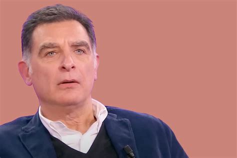 We Music Tiberio Timperi Chi è Lex Moglie Orsola In Tv E Gossip