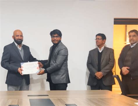 Ammad Waseem On Linkedin Bata Oracleretail Xstorepos Projectcompletion Retailinnovation…