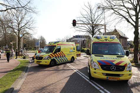 Fietsster Gewond Bij Ongeluk Met Bus In Haarlem Traumahelik