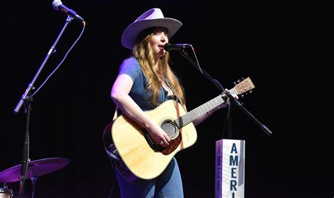 Kaitlin Butts Gives Landmark Speech After 2024 Ameripolitan Award Win