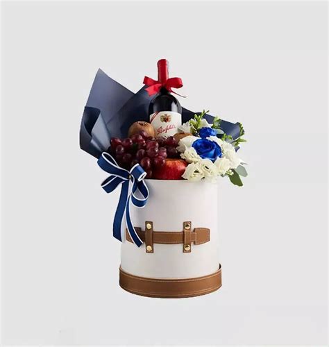 Send Special Fruits Box To Thailand