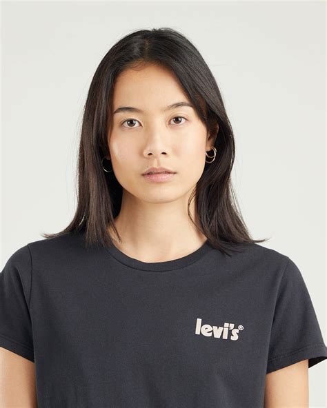 The Perfect Tee Black Levis® Es