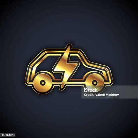 블랙 백그라운드에서 분리된 골드 일렉트릭 카 와 전기 케이블 플러그 충전 아이콘 재생 가능한 에코 기술 벡터 금 금속에 대한 스톡 벡터 아트 및 기타 이미지 Istock