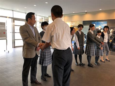 毎朝の光景 成立学園中学・高等学校 学校公式ブログ【エデュログ】