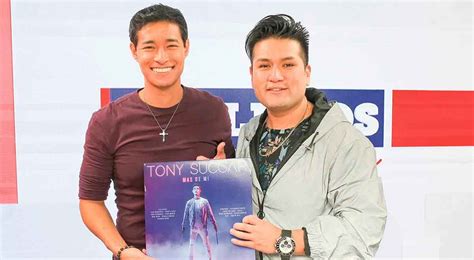 Tonny Succar Y Deyvis Orosco Juntos En Yo Soy Y Agradece Por Ayudarlo