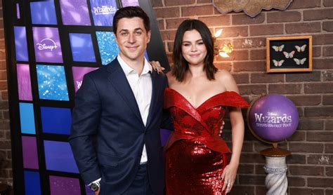 Selena Gomez's Net Worth Is Totally Staggering - PureWow