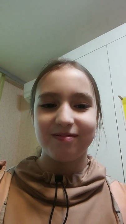 подпишитесь пж на неё а то какашки Youtube