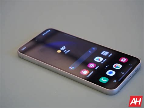 One UI 6 Gets Charging Notification Dismissal Feature