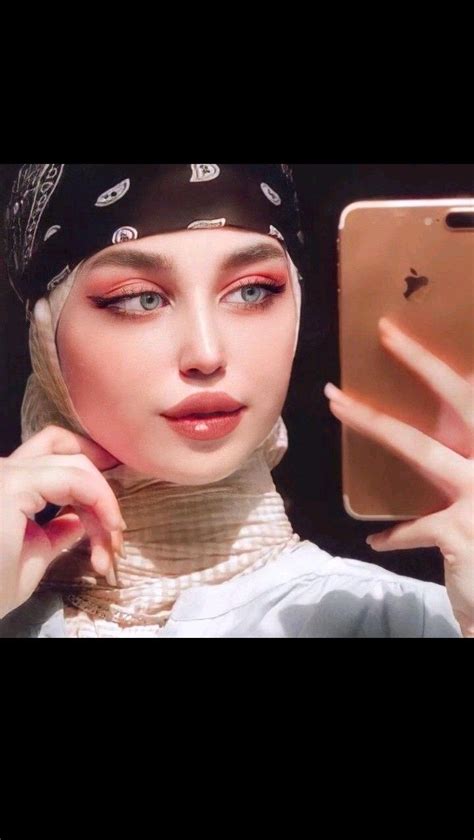 Pin Af Spartacus Loncin På وجوه جميلة