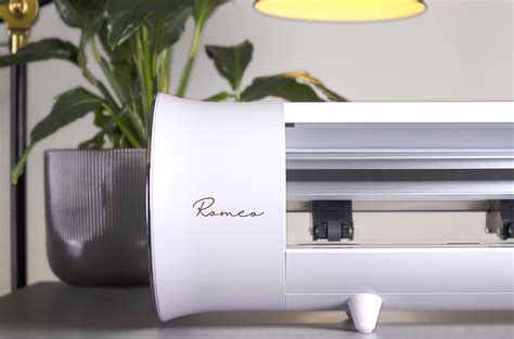 Brilliant Vinyl Vinyl Cutters And Accessories Siser Romeo® 24 High