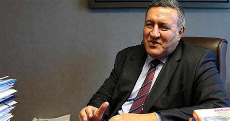Besici darbeyi yedi YENİ ASYA