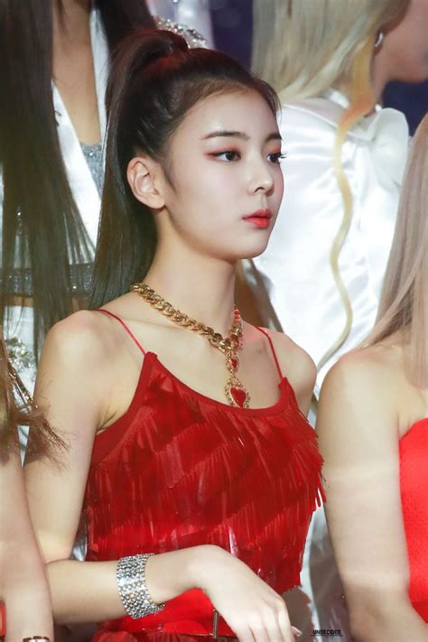 Undecided🍯 On Twitter 191227 가요대축제 리아 Lia Itzy 있지 Aktris