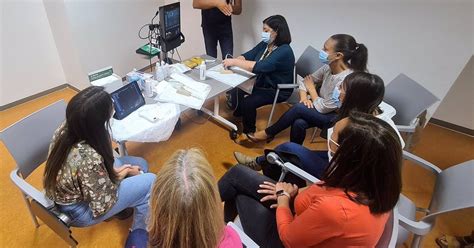 Enfermeras De Cinco UCIS Neonatales Andaluzas Se Forman En Granada En