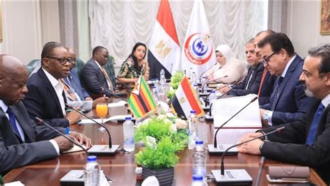 وزير الصحة يستقبل نظيره الزيمبابوي لبحث تبادل الخبرات بين البلدين