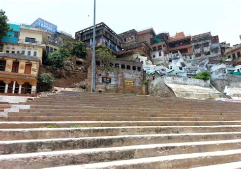 Panchganga Ghat Confluence Of 5 Rivers Varanasi Guru