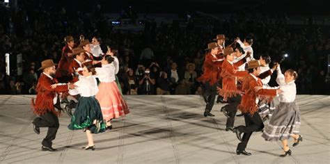 Que Es Una Polka At Ella Hogarth Blog