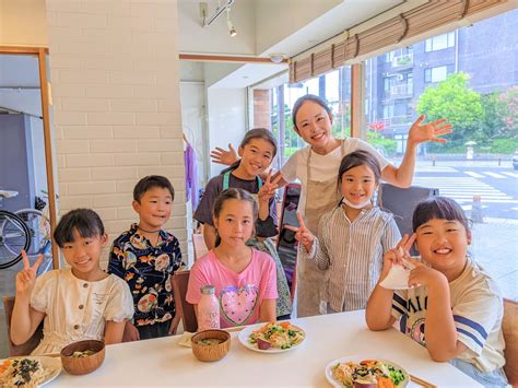 みんなでなに作ろうかな♪〜「未来の台所力育成！子ども料理教室〜小学生クラス」開催レポート 菅野のなが代表をつとめるオーガニック料理教室で