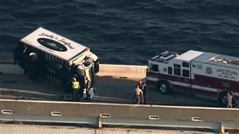Photos Eastbound Lanes Of Bay Bridge Reopen After Truck Overturns