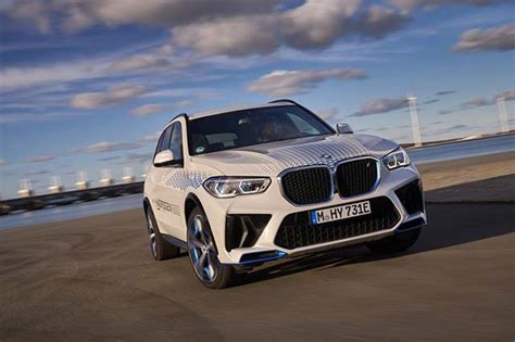 Bmw Launches Ix5 Hydrogen Pilot Fleet