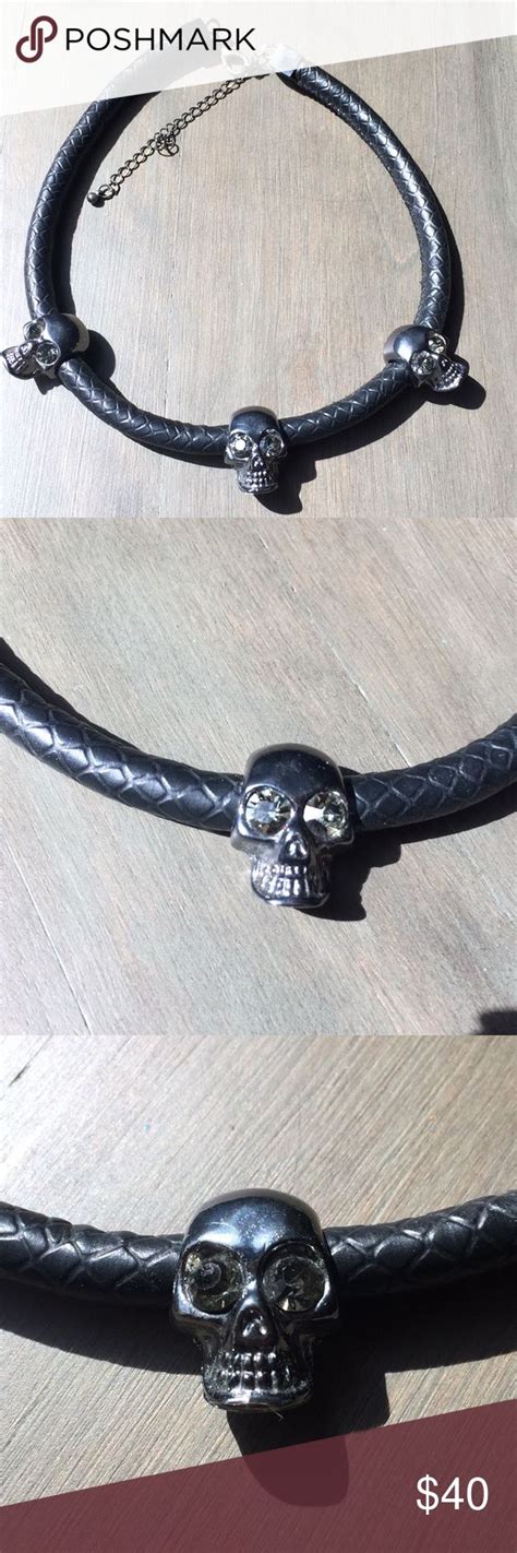 Skull Choker Necklace With Adjustable Length